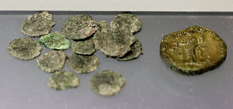 TRIESTE. La casa romana di piazza Barbacan. - Archeocarta del Friuli ...